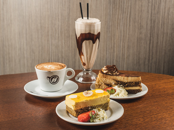 PEGGY’S CAFE - Magpies Waitara
